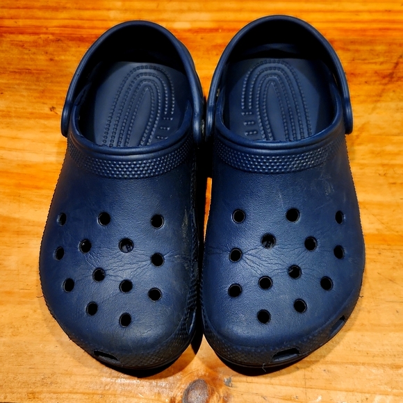 CROCS | Shoes | Kids Crocs Navy Size J3 | Poshmark
